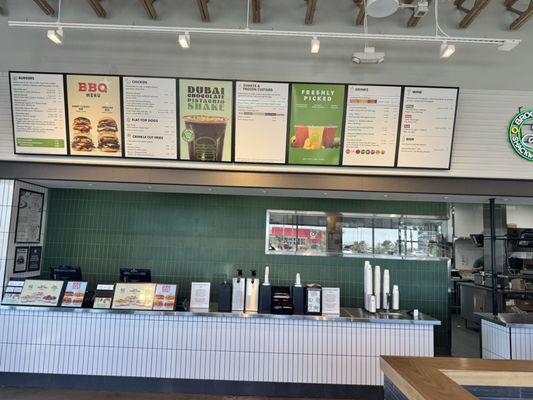SHAKE SHACK SURPRISE - Updated November 2025 - 59 Photos & 77 Reviews ...