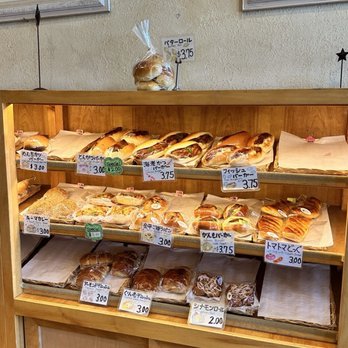 CLOVER BAKERY & CAFE - Updated August 2024 - 2100 Photos & 1264 Reviews ...