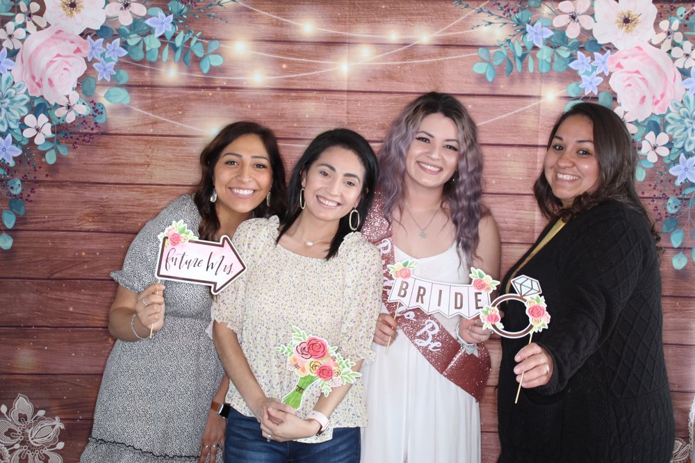 INSTASNAP PHOTOBOOTH - Updated January 2025 - 16 Photos - Fort Worth ...