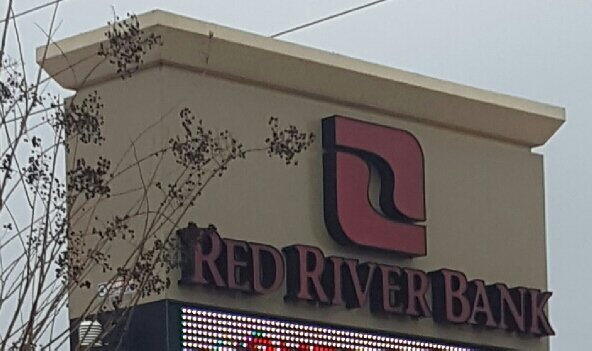 RED RIVER BANK - Updated March 2025 - 3300 Airline Dr, Bossier City ...