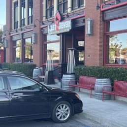 BLAST 825 BREWERY - Updated December 2025 - 557 Photos & 626 Reviews ...