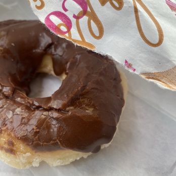 MAX’S DONUT SHOP - Updated December 2025 - 190 Photos & 354 Reviews ...