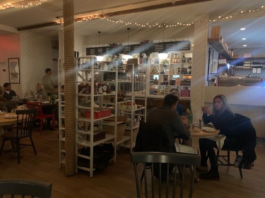 ALIMENTARI BEACH - 24 Photos & 23 Reviews - 752 Montauk Hwy, Montauk ...