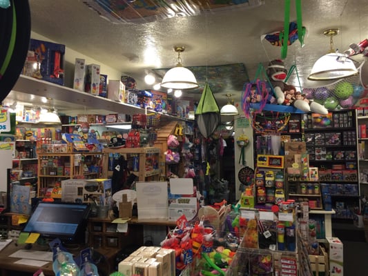 G WILLIKERS TOYS - Updated December 2025 - 14 Photos & 12 Reviews ...