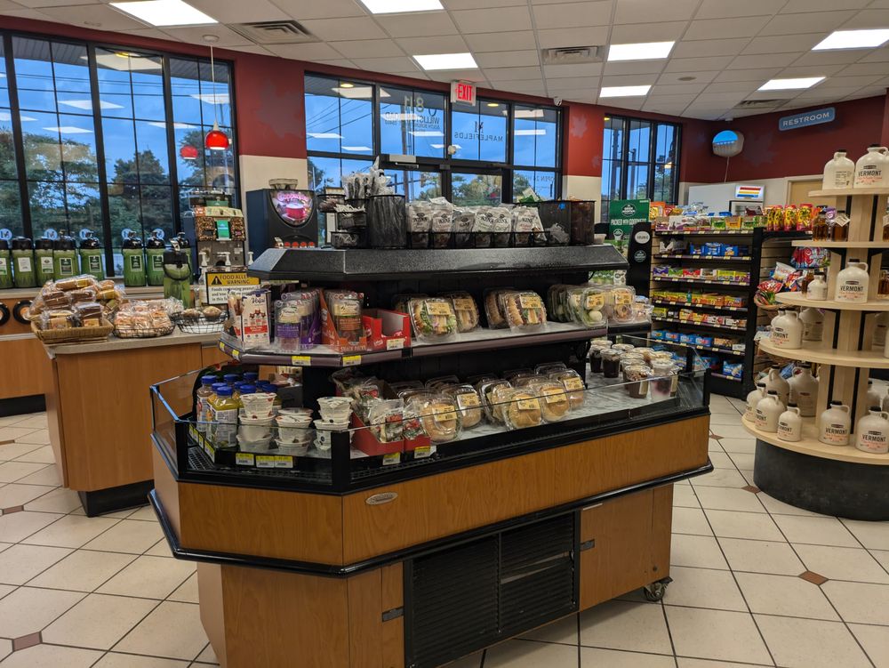 MAPLEFIELDS - Updated December 2025 - 811 Williston Rd, South ...