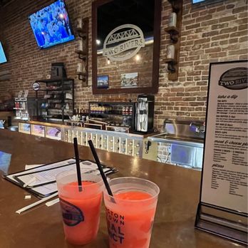 TWO RIVERS ALEHOUSE - Updated August 2025 - 19 Photos & 17 Reviews ...