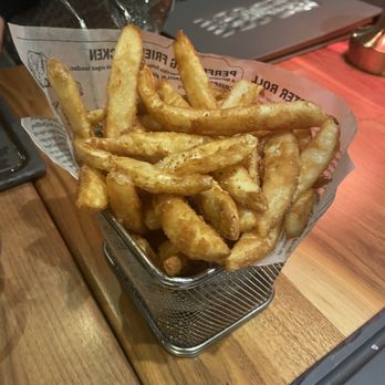 UMBRIA - Updated April 2024 - 96 Photos & 60 Reviews - 250 Hanover St ...