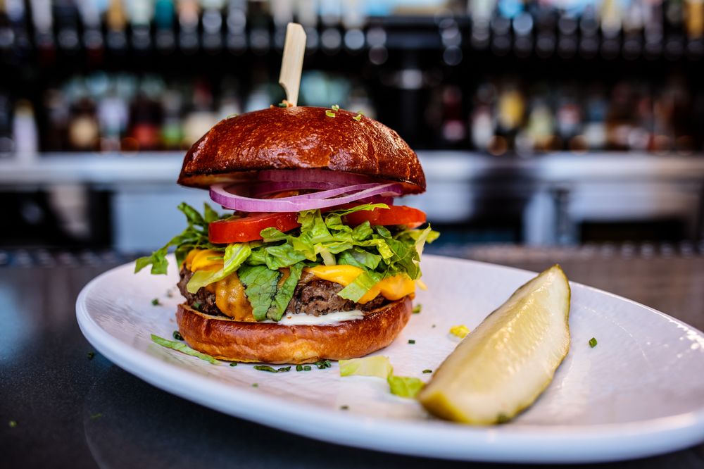 MAVERICKS BEACH CLUB - 398 Photos & 604 Reviews - Sports Bars - 860 ...