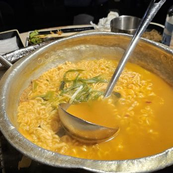 PIGYA - Updated June 2024 - 836 Photos & 406 Reviews - 3400 W 8th St ...