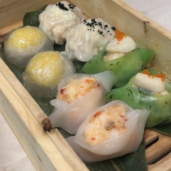 THE QUEEN SEAFOOD CUISINE - Updated October 2025 - 227 Photos & 29 ...