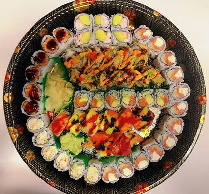 OSAKA - Updated January 2026 - 49 Photos & 84 Reviews - 416 Emerson Ave ...