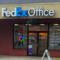 FEDEX OFFICE PRINT & SHIP CENTER - 11 Photos & 16 Reviews - 3731 ...