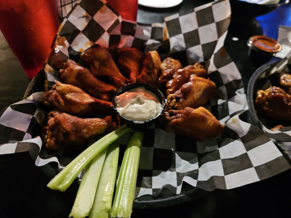 BAR-BILL NORTH - Updated January 2026 - 757 Photos & 495 Reviews - 8326 ...