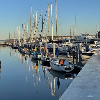 POINT HUDSON MARINA & RV PARK - Updated December 2025 - 18 Photos & 20 ...