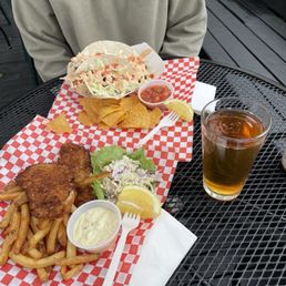 PACIFIC INN PUB - Updated December 2025 - 261 Photos & 453 Reviews ...