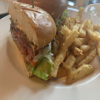 PORT 305 - Updated July 2025 - 135 Photos & 280 Reviews - 305 Victory ...