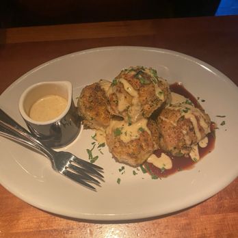 THE HONOR BAR - Updated May 2024 - 364 Photos & 326 Reviews - 26A ...