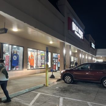 RALLY HOUSE SPRINGFIELD SQUARE NORTH - Updated December 2025 - 13 ...