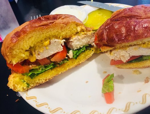 VALMY HAPPY HOUR - Updated June 2024 - 17 Reviews - 4418 Whitefish Bay ...