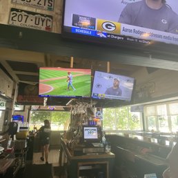 THE 303 SPORTS GRILL - Updated July 2025 - 178 Photos & 256 Reviews ...