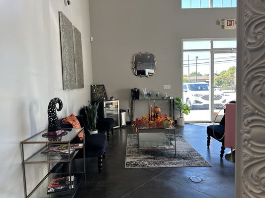 STYLE LOFT SALON - Updated August 2025 - 17 Photos & 14 Reviews - 8925 ...