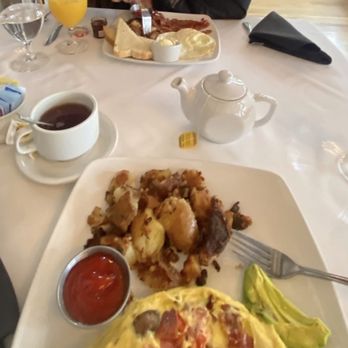 BENBOW INN RESTAURANT - Updated August 2024 - 138 Photos & 125 Reviews ...