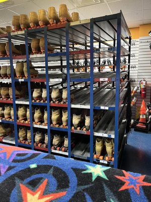 ARLINGTON SKATIUM - Updated November 2025 - 65 Photos & 69 Reviews ...