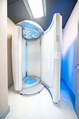 GLO TANNING - Updated July 2025 - 31 Photos - 2633 McKinney Ave, Dallas ...