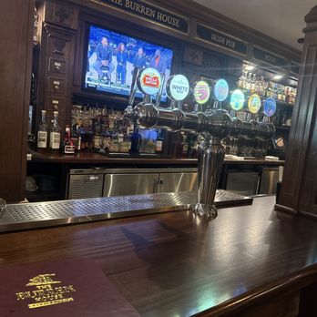 THE BURREN HOUSE - Updated August 2025 - 139 Photos & 135 Reviews - 925 ...