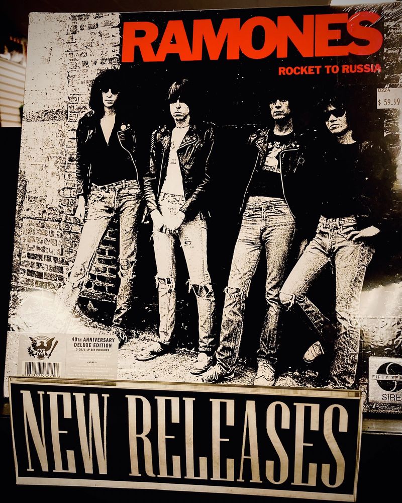 RHINO RECORDS - Updated August 2025 - 223 Photos & 314 Reviews - 5458 ...