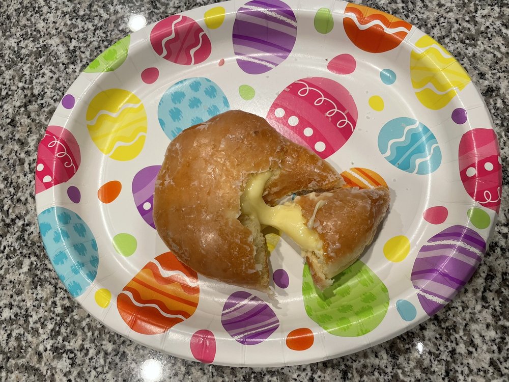 HAPPY DAZE DONUT - Updated March 2025 - 44 Photos & 46 Reviews - 26615 ...