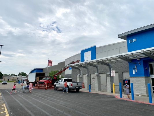 WALMART SUPERCENTER - Updated May 2025 - 63 Photos & 28 Reviews - 3520 ...