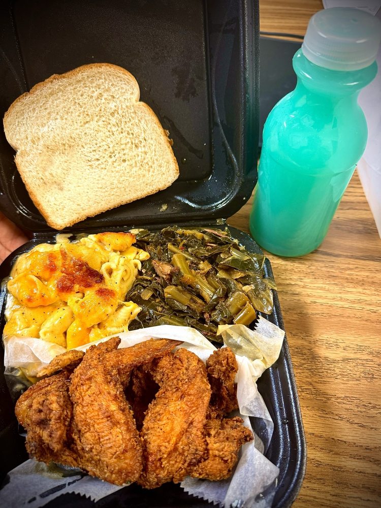 TRUCKINGS BBQ - Updated April 2025 - 15 Photos & 17 Reviews - 216 SE ...