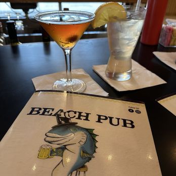 BEACH PUB - Updated January 2026 - 191 Photos & 238 Reviews - 1001 ...