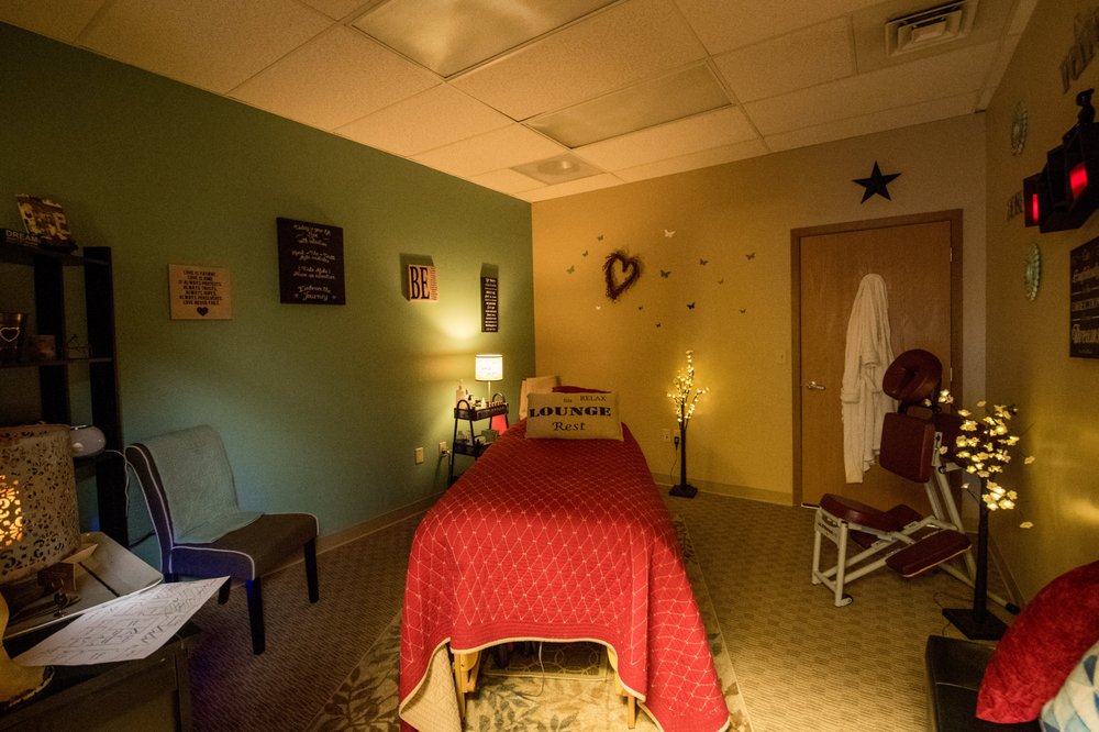 BREAKTHROUGH RECOVERY GROUP - Updated December 2025 - 11711 E Sprague ...