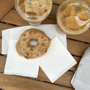 RANDY’S DONUTS - Updated December 2025 - 162 Photos & 150 Reviews ...