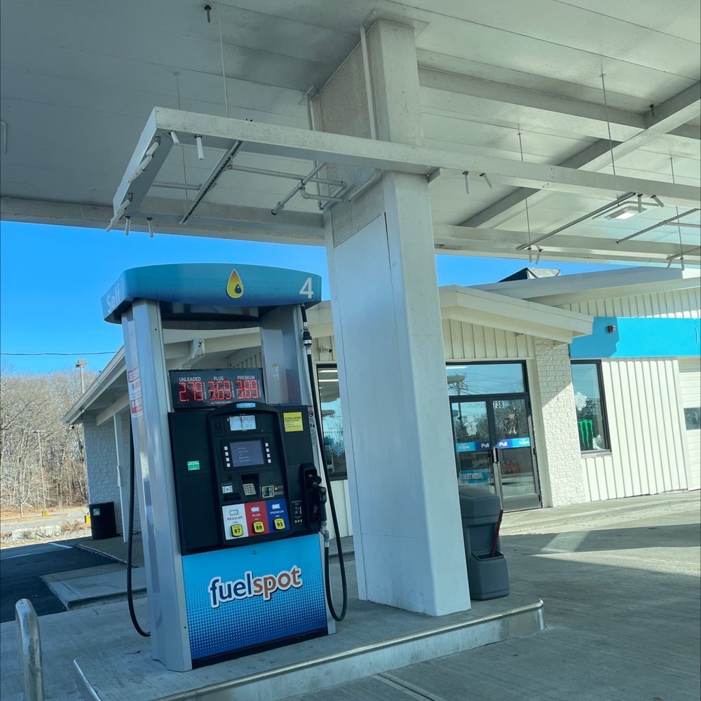 FUEL SPOT - 738 Fall River Ave, Seekonk, Massachusetts - Gas Stations ...