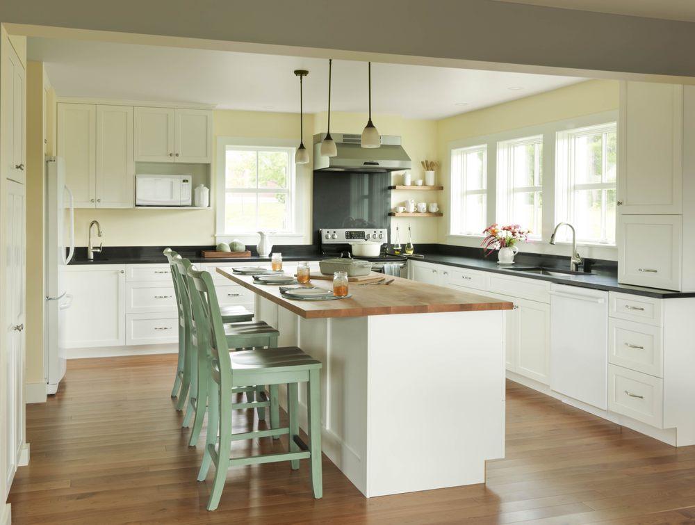 SILVER MAPLE CONSTRUCTION - 46 River Rd, New Haven, Vermont - General ...