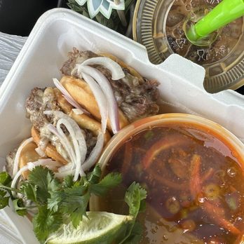 CRIS AND JOHN - Updated September 2024 - 2512 Photos & 1353 Reviews ...