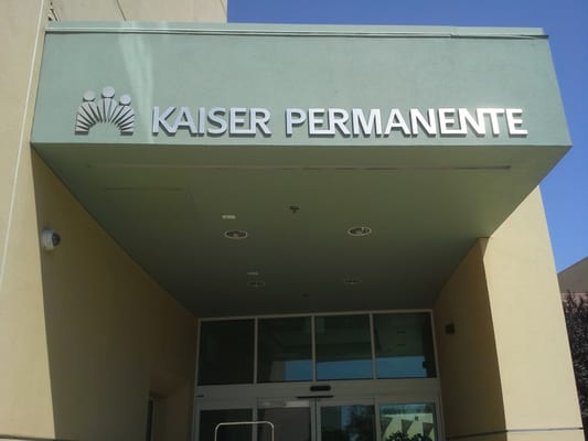 KAISER PERMANENTE STOCKTON MEDICAL OFFICES - Updated December 2025 - 74 ...