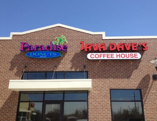 PARADISE DONUTS & JAVA DAVE’S COFFEE - Updated July 2025 - 10 Photos ...