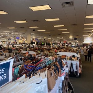 SHU DEAL - 59 Photos & 50 Reviews - Shoe Stores - 5812 Lbj Fwy, Dallas ...