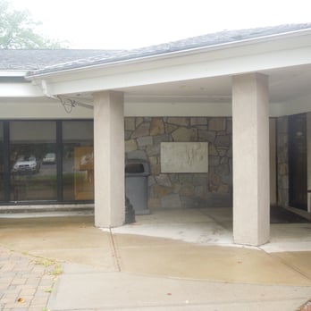 ENFIELD PUBLIC LIBRARY - Updated October 2025 - 17 Photos - 104 Middle ...