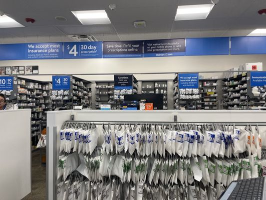 WALMART SUPERCENTER - Updated January 2026 - 32 Photos & 75 Real ...