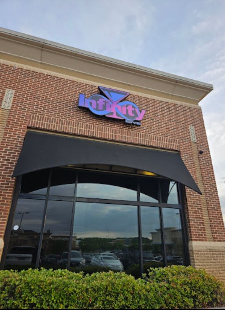 INFINITY LIVE - Updated December 2025 - 28 Photos & 30 Reviews - 7004 ...
