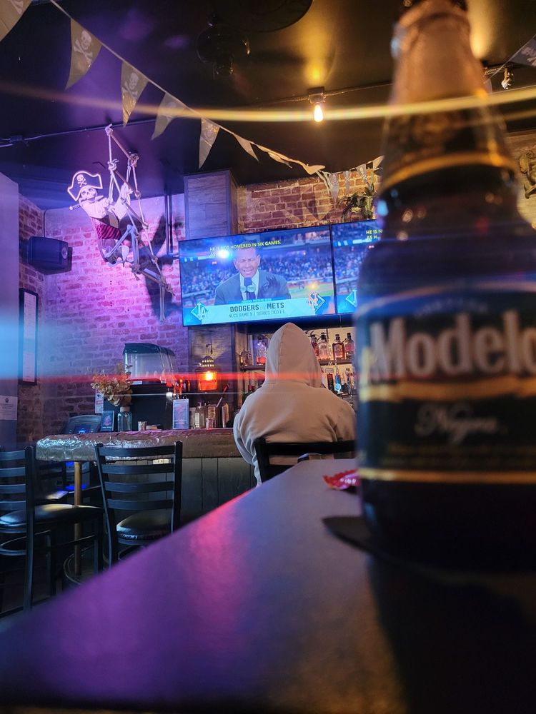 PORT CITY TAVERN - Updated December 2025 - 189 Photos & 148 Reviews ...