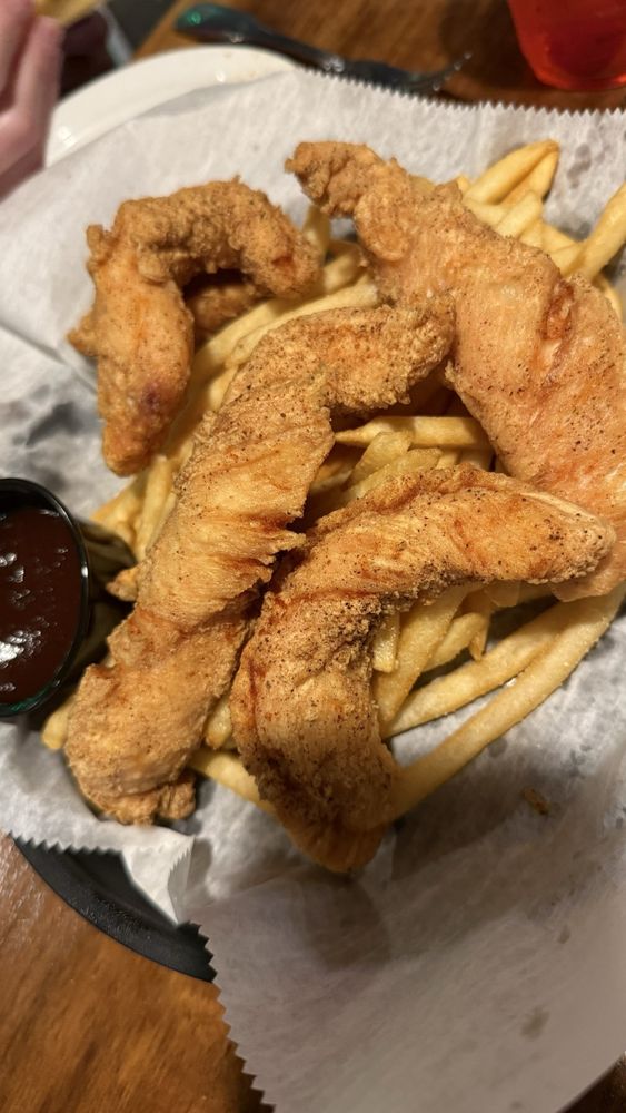 COOL PICKLE RESTAURANT & BAR - Updated July 2025 - 30 Photos & 10 ...