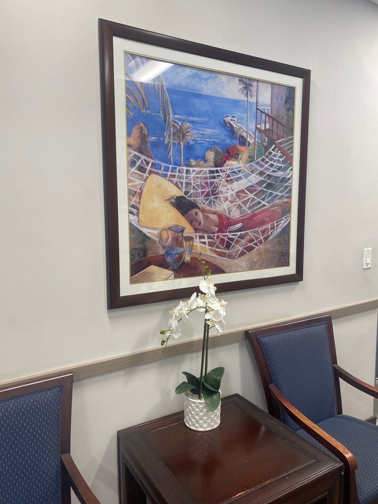 SAWSAN N BARAKAT, MD - Updated October 2025 - 25 Reviews - 18840 ...