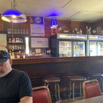 MONOWI TAVERN - Updated August 2025 - 17 Photos & 13 Reviews - 9 Broad ...