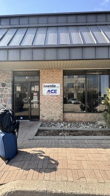 ACE RENT A CAR - Updated September 2025 - 17 Photos & 17 Reviews - 6305 ...